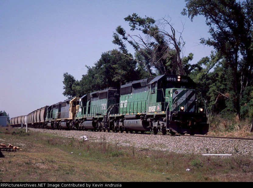 CSXT K929 w/three ex-BN SD40-2